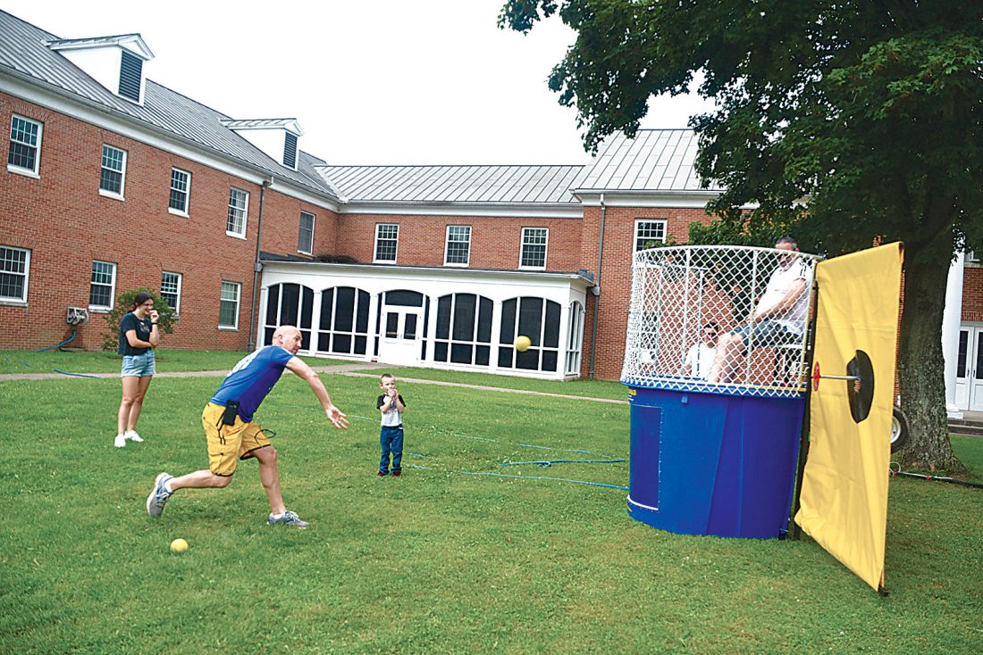 Washington County Home gets festive with foster families | News, Sports ...